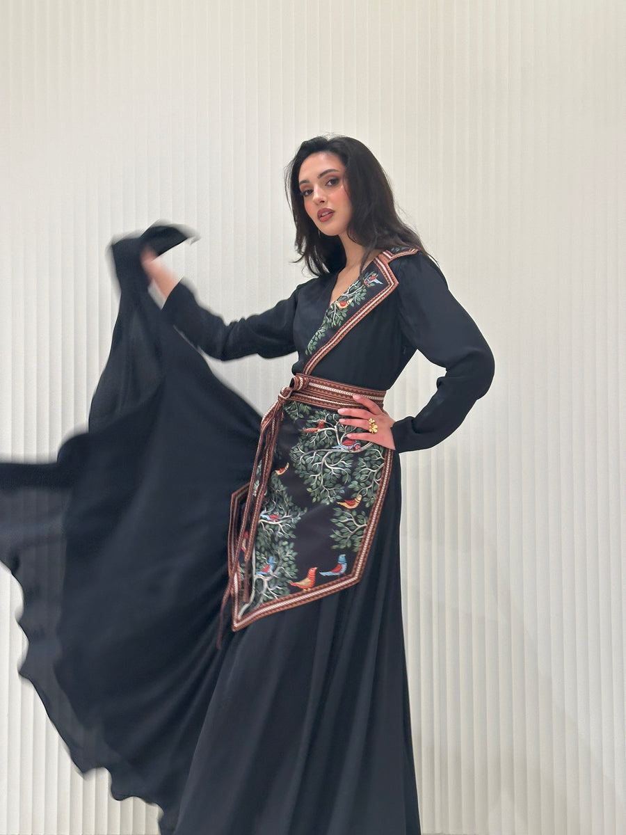 Everest in Night – DARUSHA