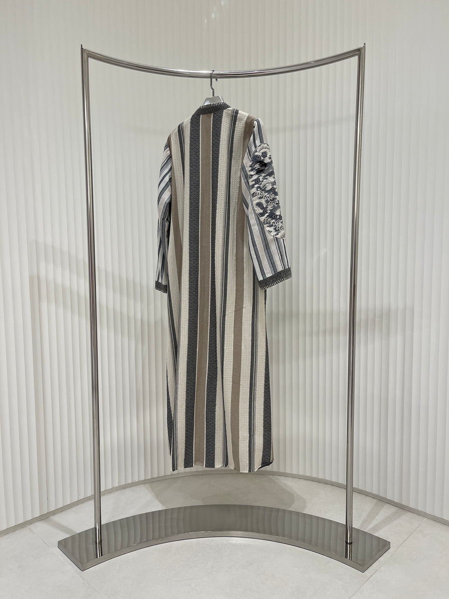 Pina Bisht Coat – DARUSHA